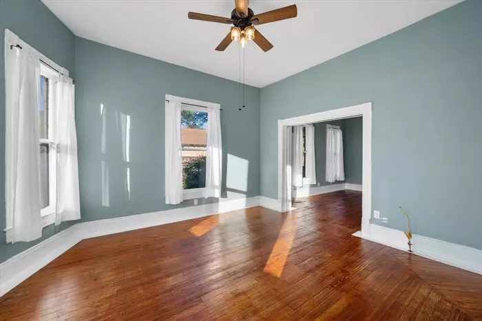 Real Estate - Julie Teel - RE/MAX Lakeside Dreams