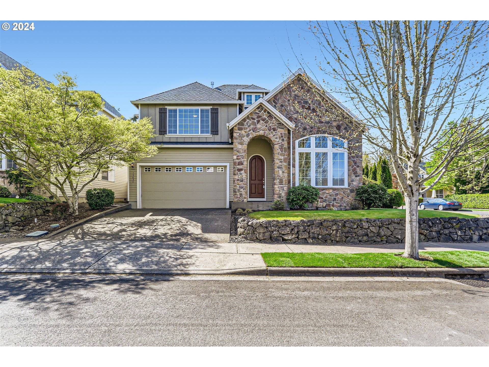 13634 NW STONEBRIDGE DR - MLS#24117626 - Dave Shuster