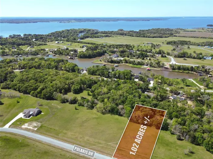 Real Estate - Julie Teel - RE/MAX Lakeside Dreams